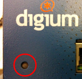 What do the different colors of the LED on a Digium gateway mean?